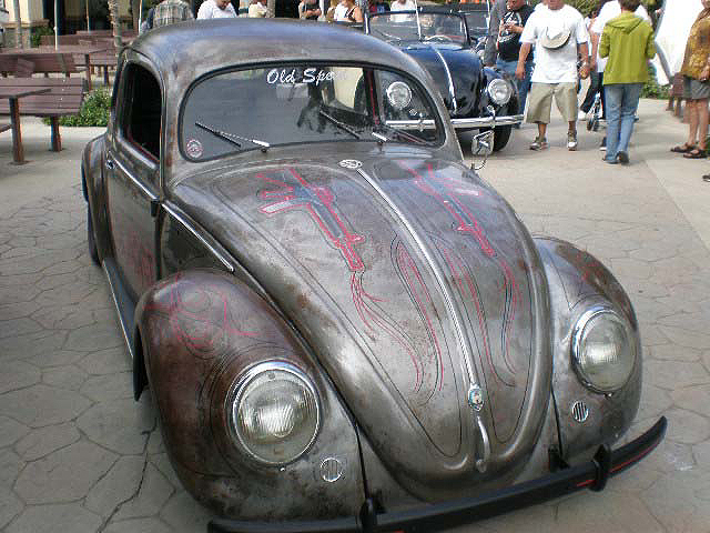 Volkswagen Split and Oval Window Bug Images, by Bustopia.com