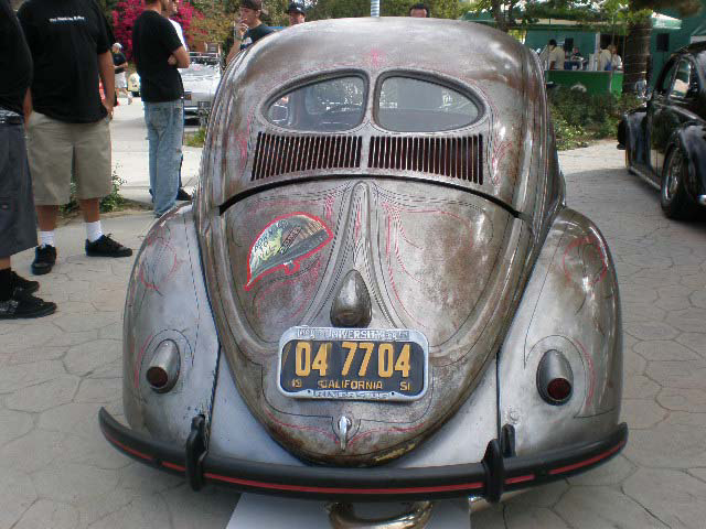 Volkswagen Split and Oval Window Bug Images, by Bustopia.com